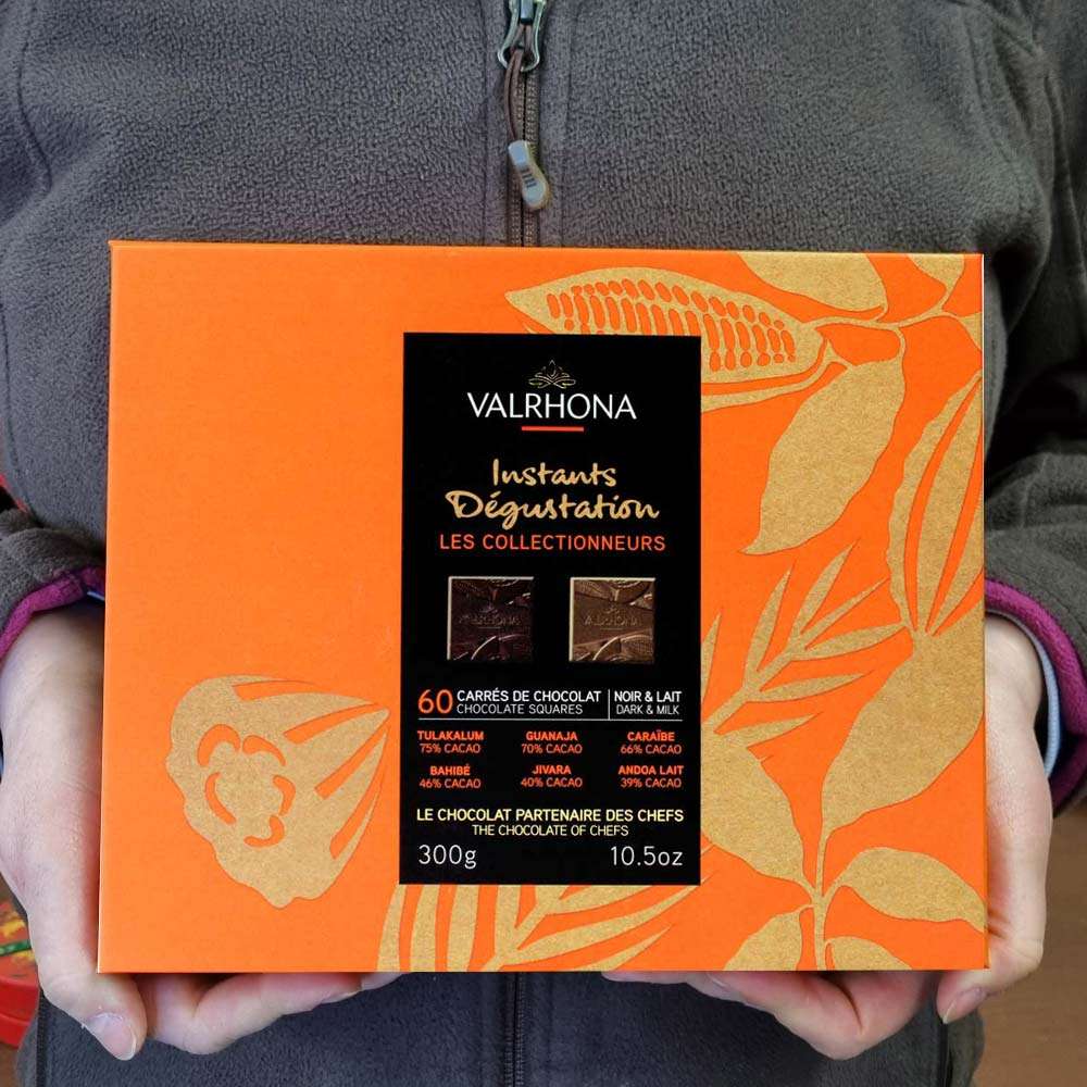 Valrhona 60 dark & milk chocolate squares Box