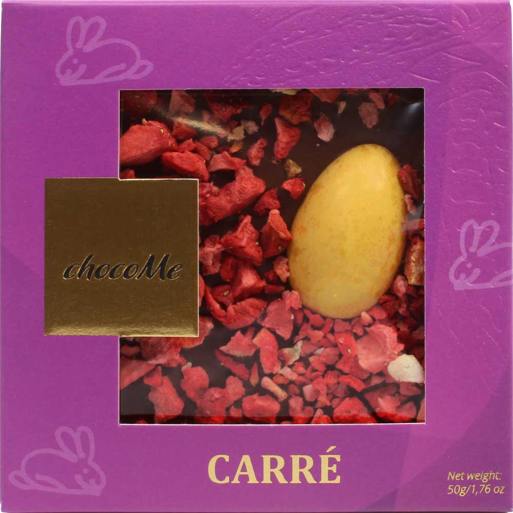 ChocoMe: milk chocolate 43% with strawberries and golden egg